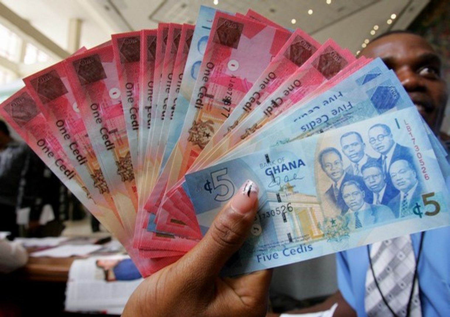 Ghana cedi’s current performance | CCI FRANCE GHANA