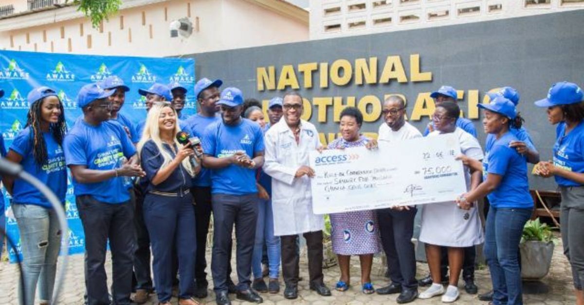 Awake Water donates GHS 75,000 to National Cardiothoracic Center | CCI ...